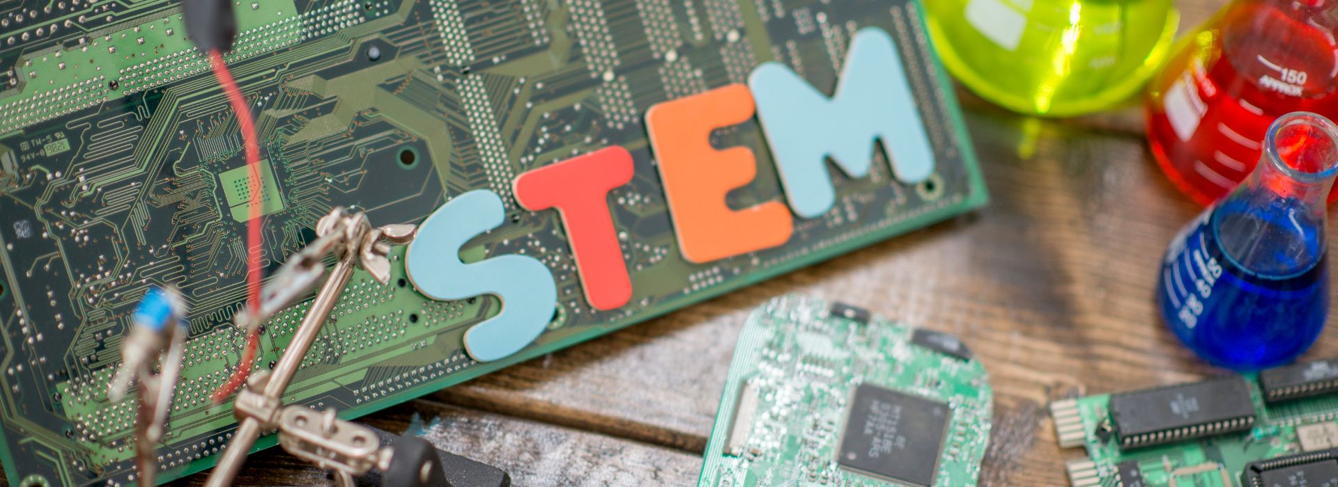 Strategies for Choosing a STEM Career Path | STEM Focused Tutoring